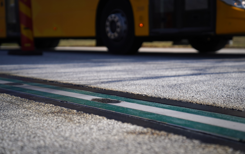 An Electric Road test and demonstration site in Southern Sweden ...